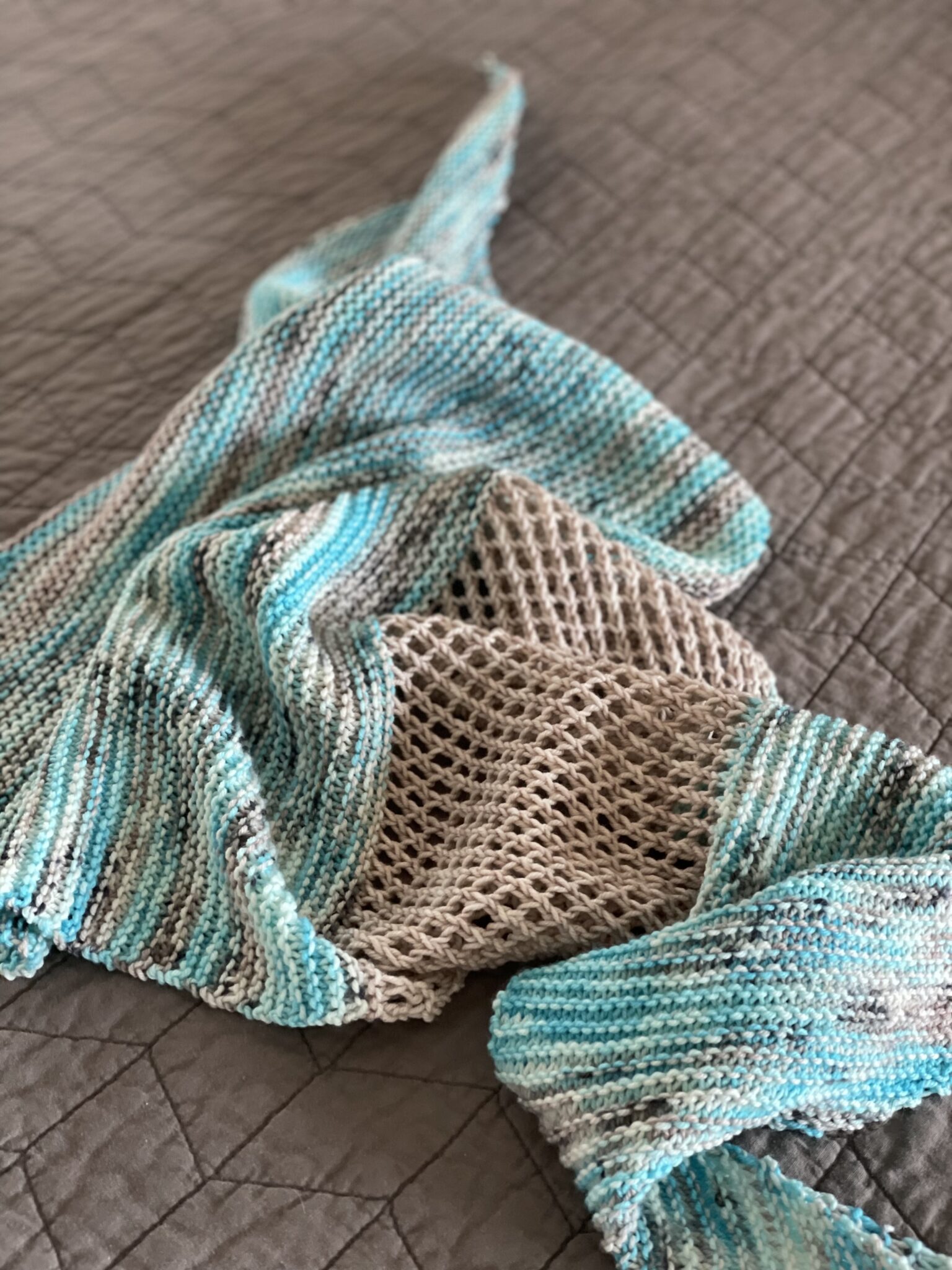 307 Knit Shawl Pattern - Wyoming Yarn & Fiber